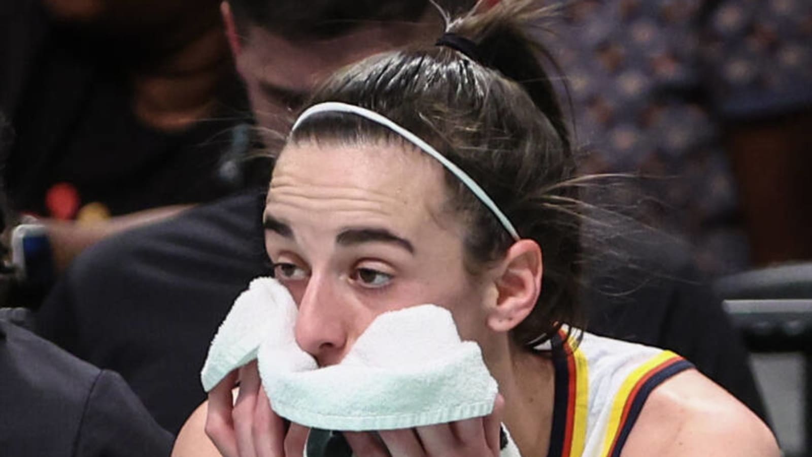 Are Caitlin Clark’s teammates doing enough to protect her? | Yardbarker Are Caitlin Clark’s teammates doing enough to protect her? | Yardbarker