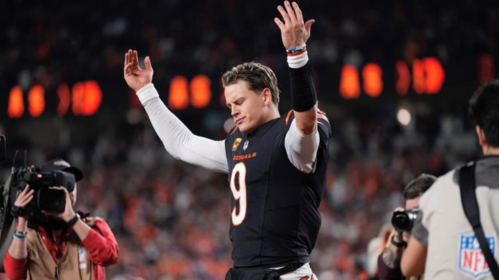 Watch: Fans shower Joe Burrow with loud MVP chants after his outstanding performance against ...