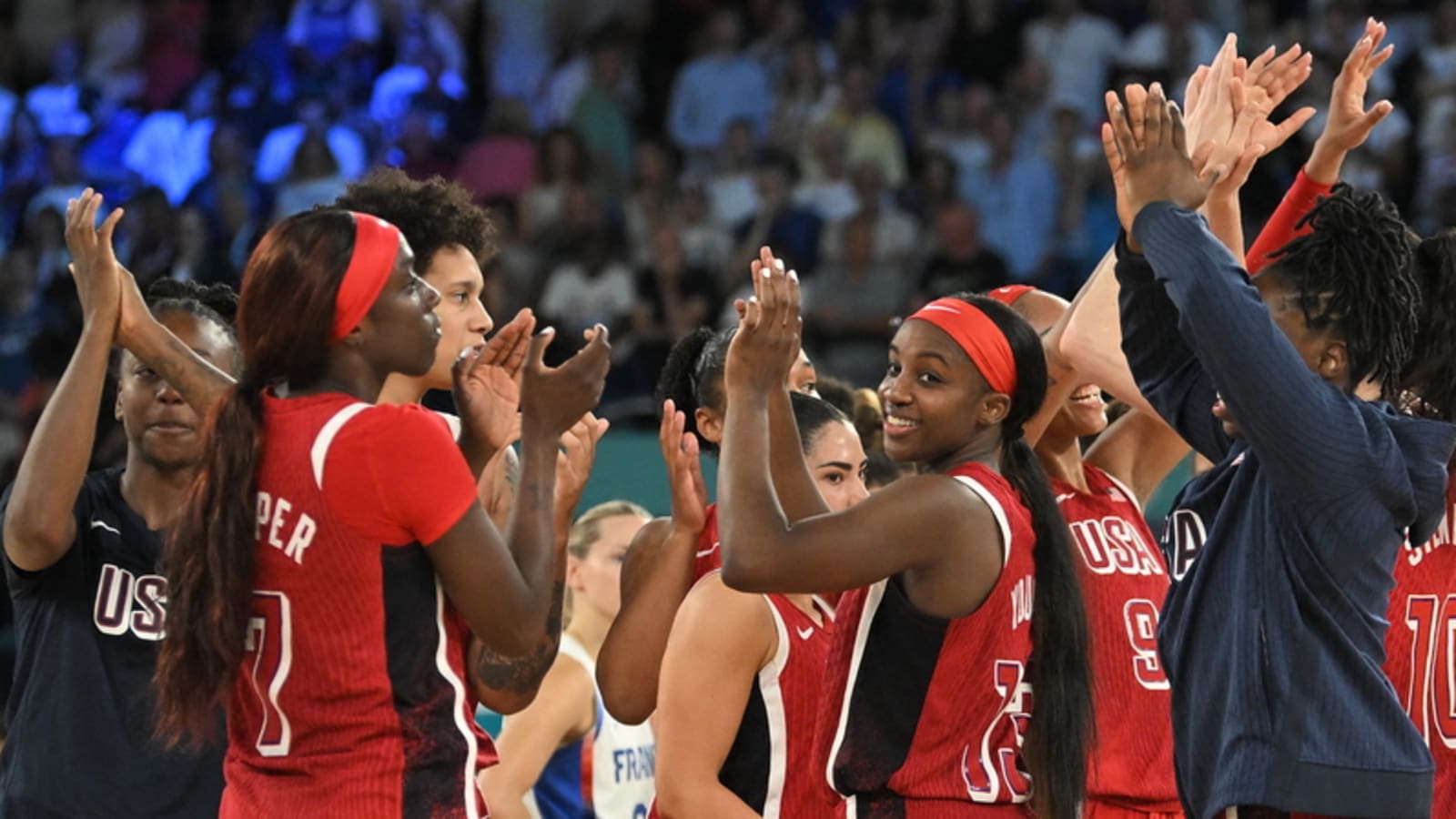 Watch Team Usa Survives Scare In Gold Medal Game Vs France Yardbarker