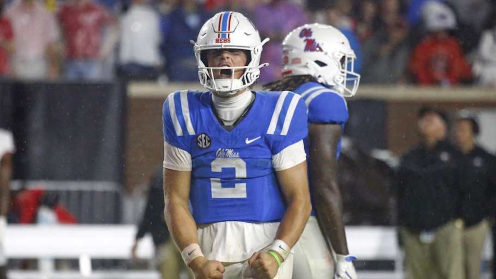 Ole Miss QB Jaxson Dart, DL Walter Nolen Named Walter Camp Award Semifinalists | Yardbarker