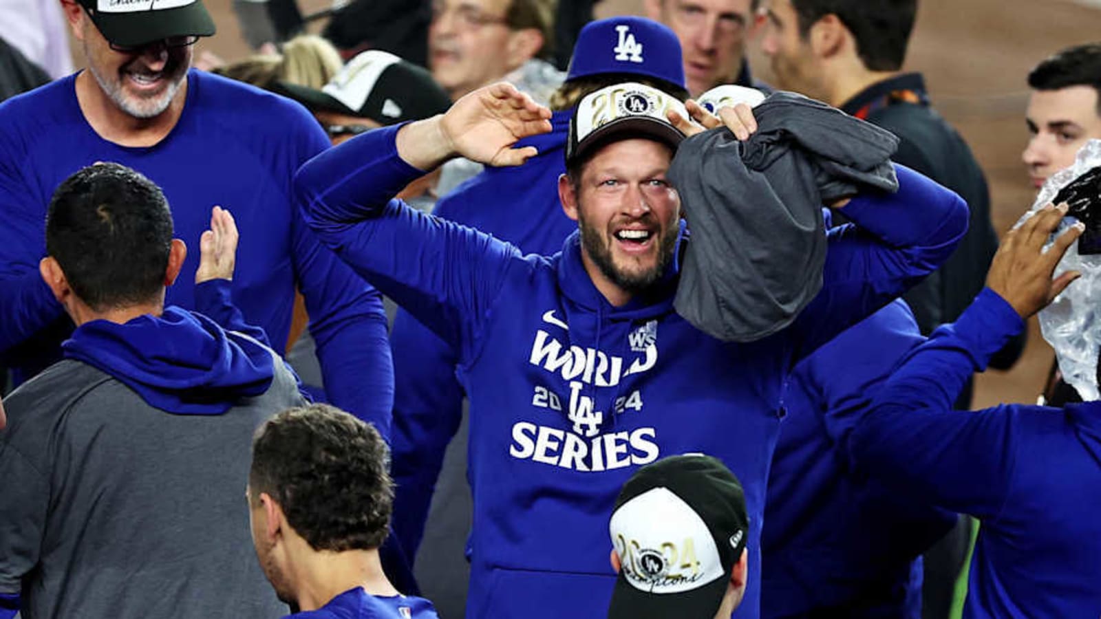 MLB Insider Expects Future Hall of Famer Clayton Kershaw to Be 'Dodger For Life'.EH