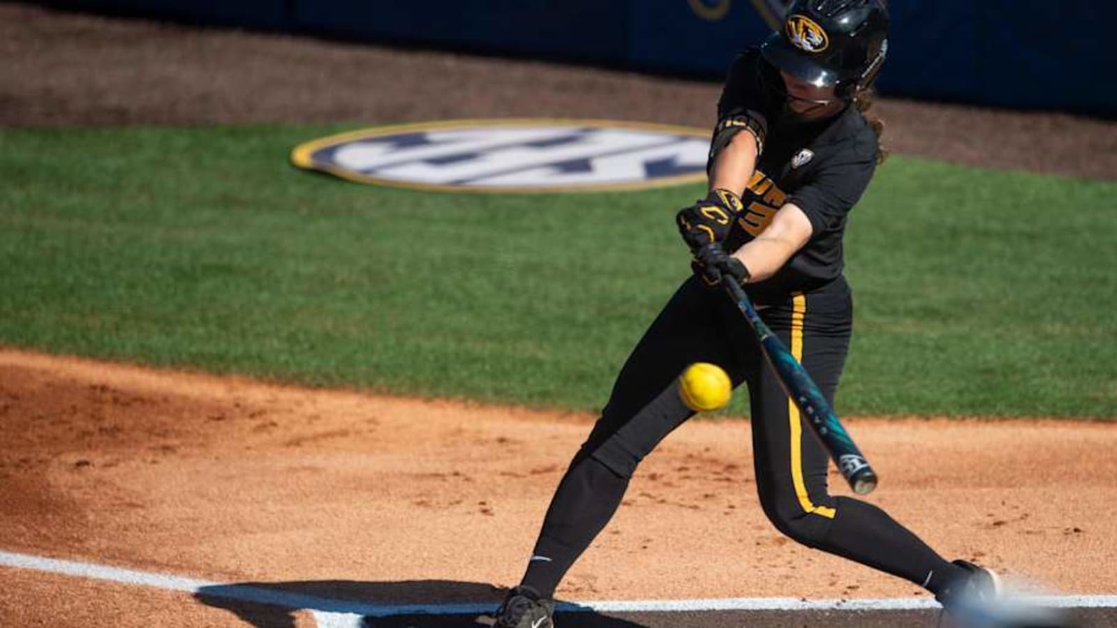 Mizzou Softball Ranks Inside Top 15 Of Preseason Poll The Buzz