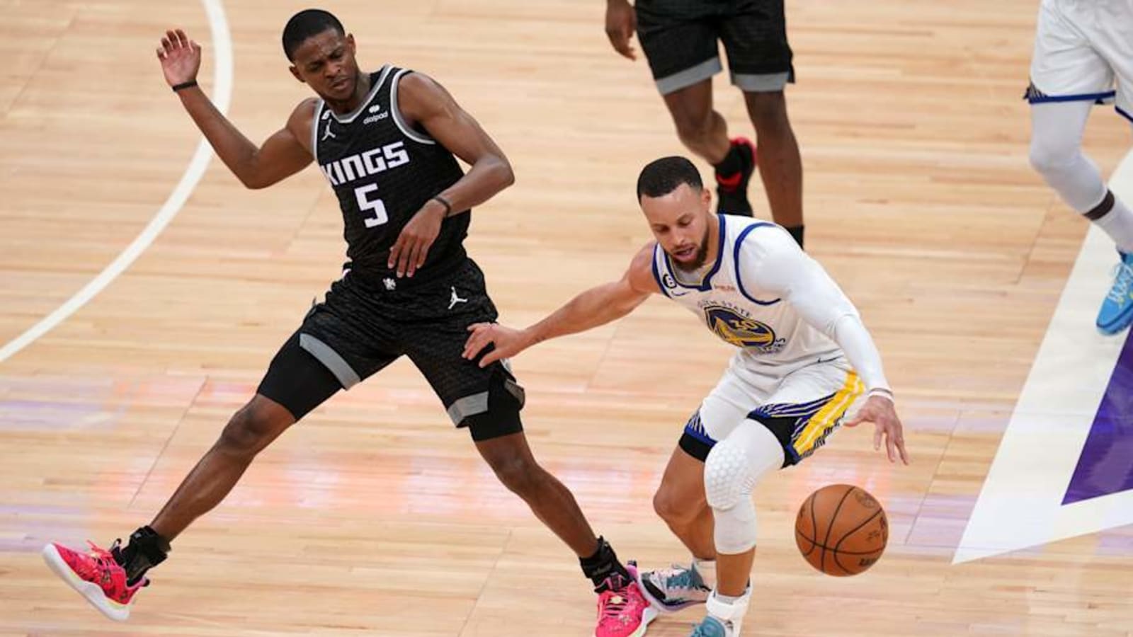 Steph Curry’s Injury Status for Kings-Warriors | Yardbarker