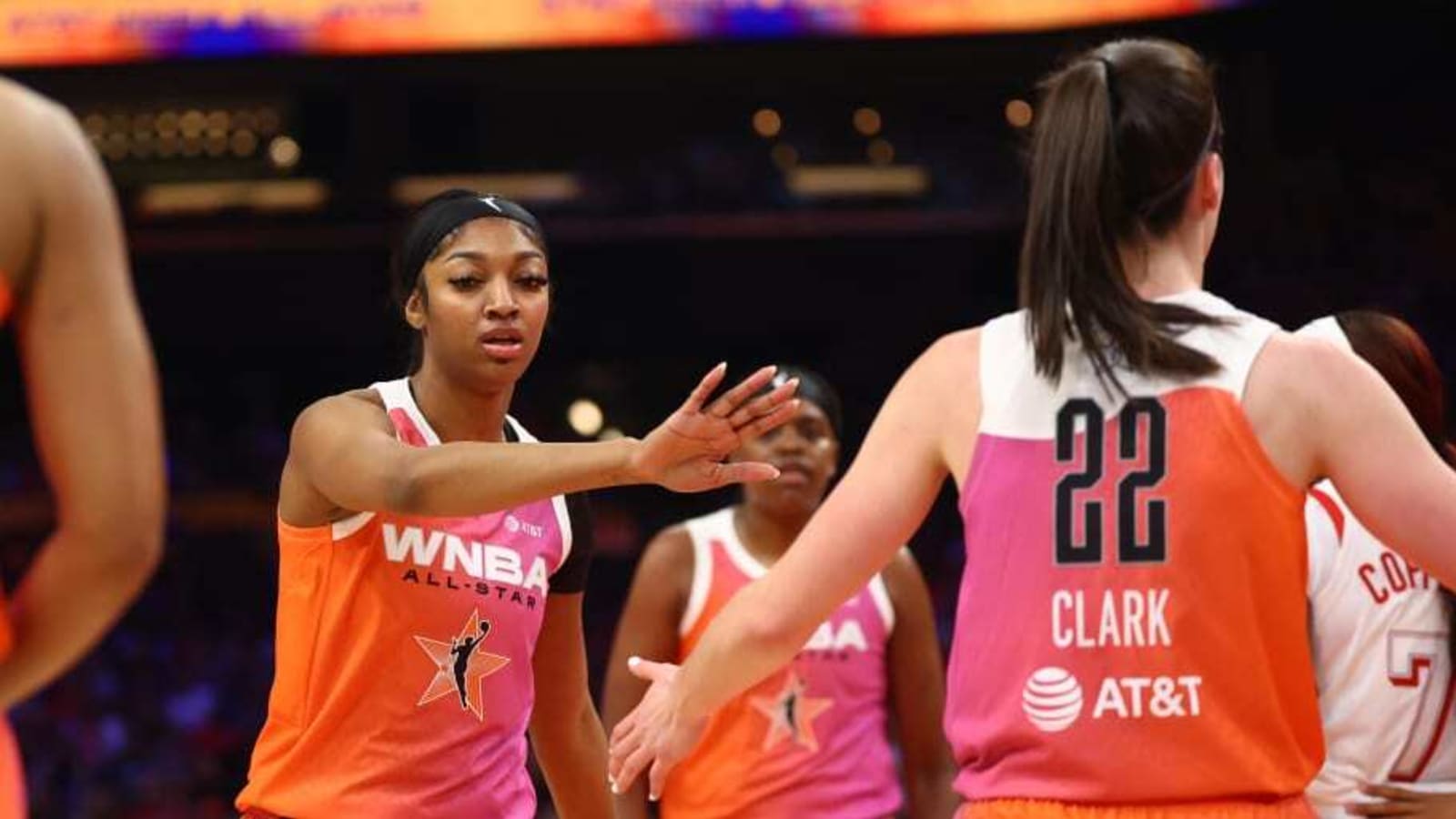 Warriors F Draymond Green picks Caitlin Clark over Angel Reese for WNBA Rookie Of The Year ...