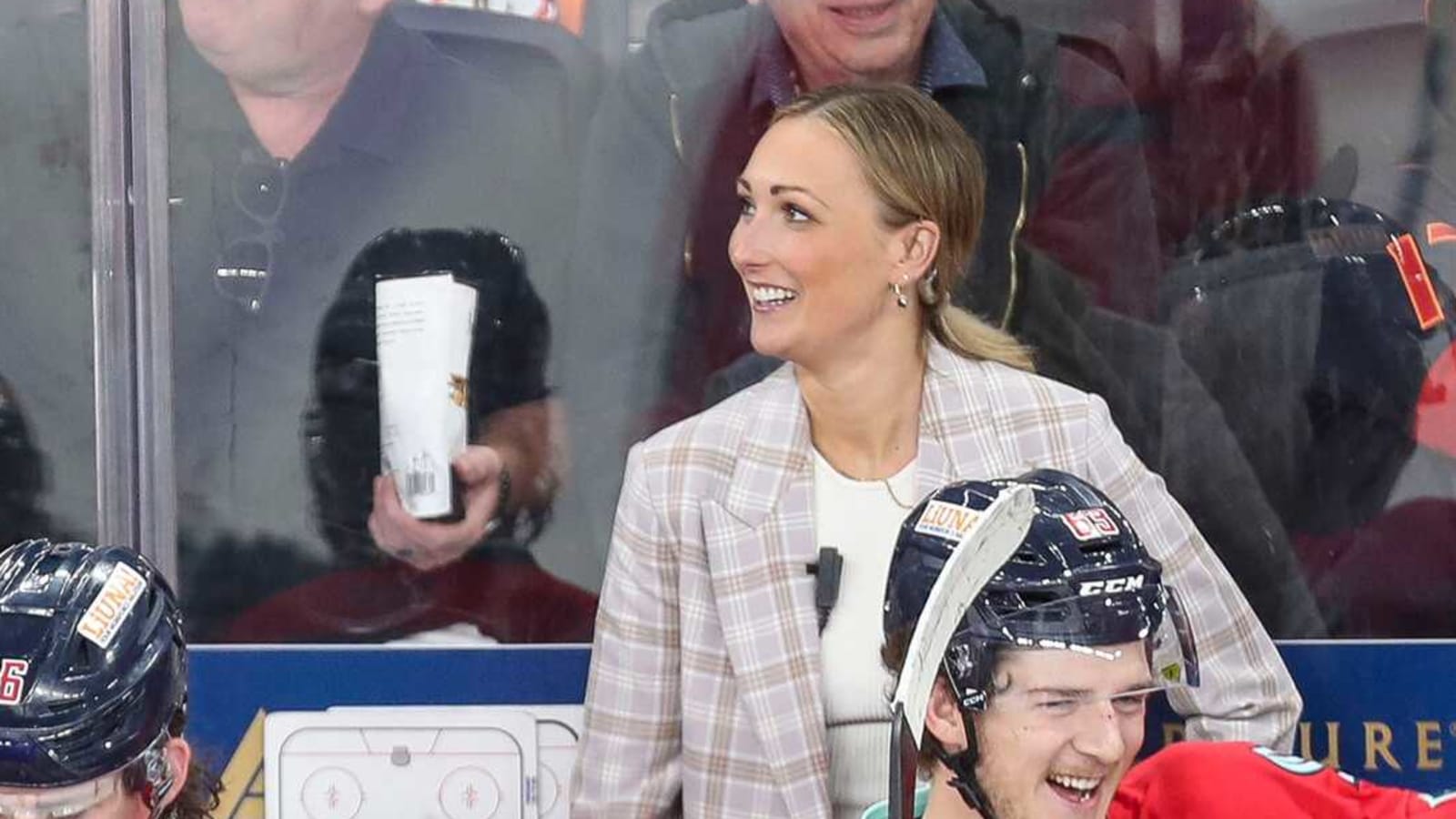 Kraken make Jessica Campbell NHL's first female asst. coach | Yardbarker Kraken make Jessica Campbell NHL's first female asst. coach | Yardbarker