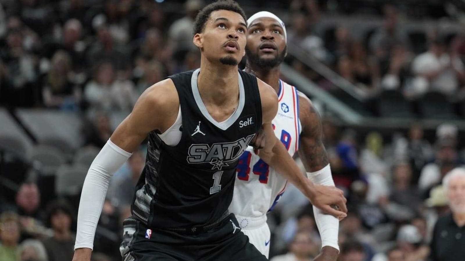 Victor Wembanyama, Spurs open final road trip vs. ailing Grizzlies | Yardbarker