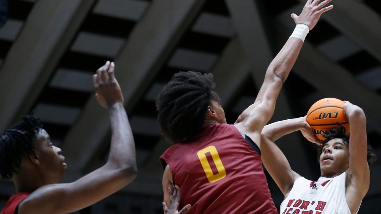 UNC lands commitment of 2025 top 10 F Caleb Wilson | Yardbarker