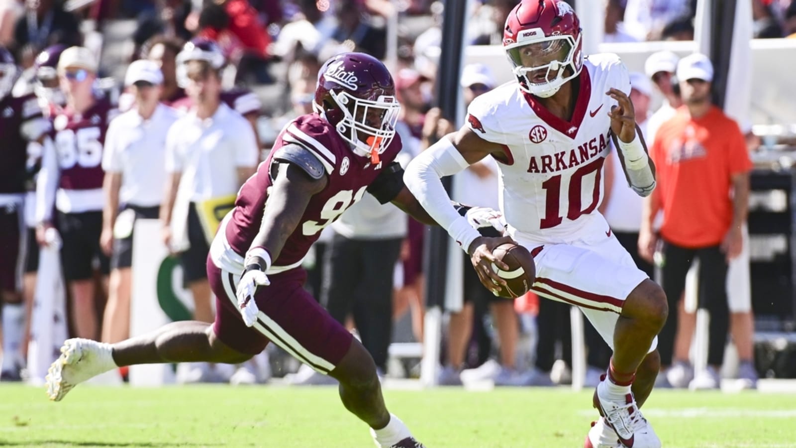 Taylen Green steers Arkansas to dominating win at Mississippi State | Yardbarker