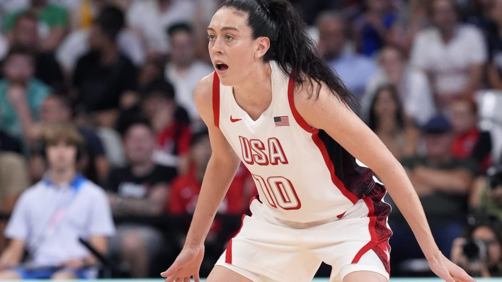 Breanna Stewart, Team USA beat Belgium, clinch spot in knockouts | Yardbarker