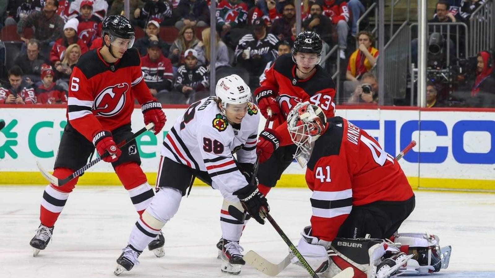 NHL roundup: Connor Bedard hurt as Blackhawks fall to Devils | Yardbarker