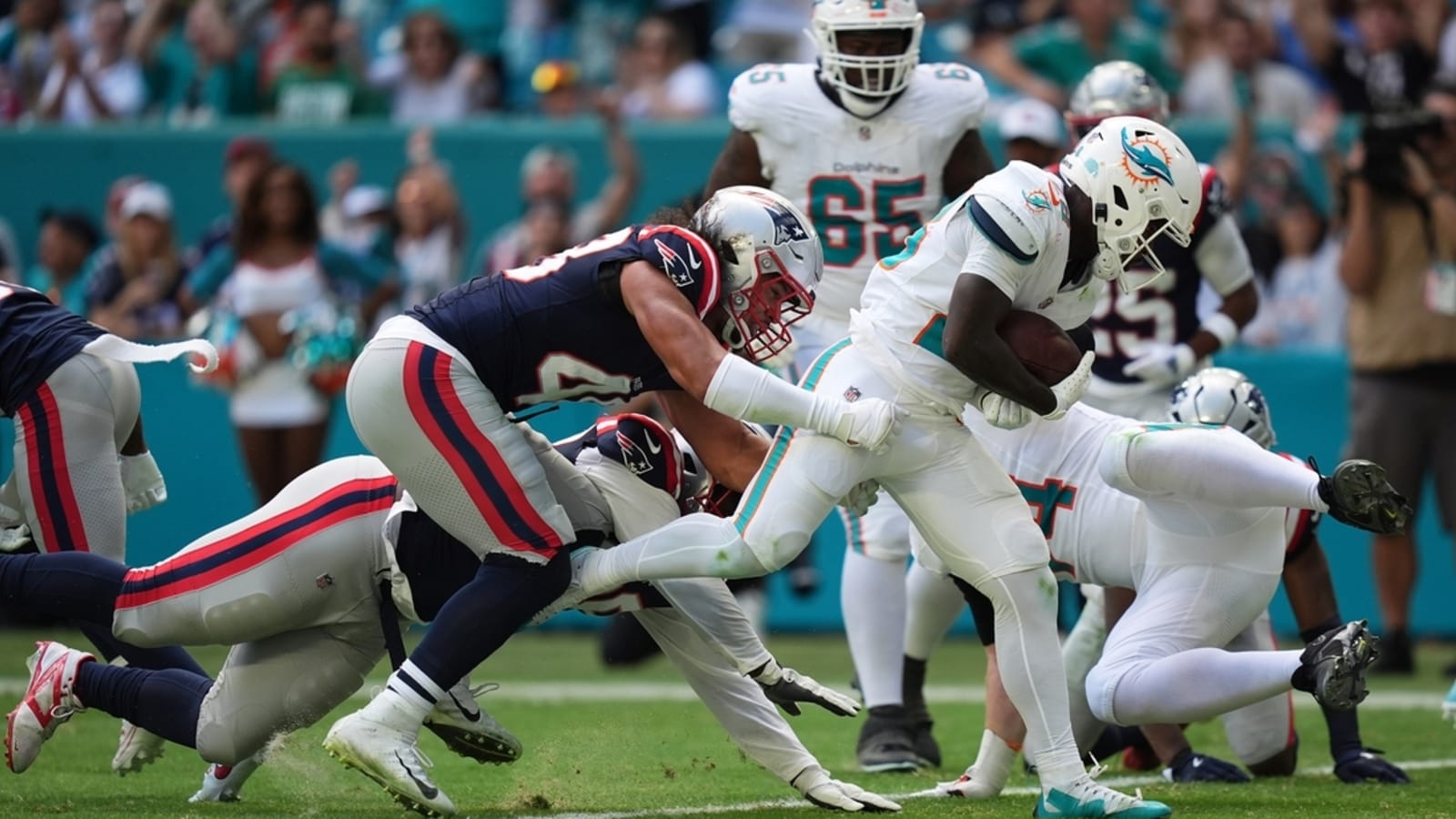 Tua Tagovailoa, Dolphins extend Patriots' misery in Miami | Yardbarker