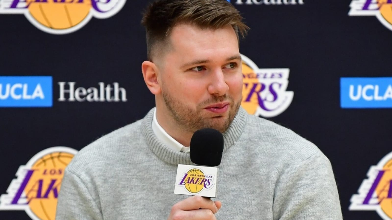 NBA Legend to Attend Luka Doncic's Highly Anticipated Lakers Debut | Yardbarker