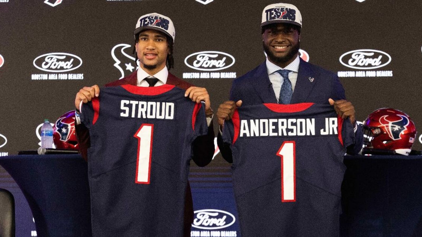 Texans stars CJ Stroud, Will Anderson Jr. earn PFWA Rookie of the Year honors | Yardbarker