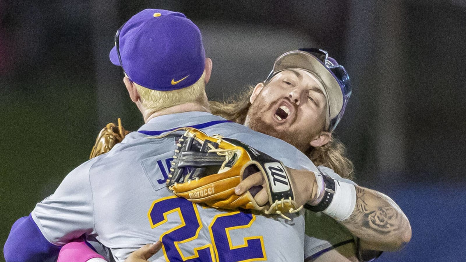Watch: College baseball game ends with 'ball don't lie' moment | Yardbarker Watch: College baseball game ends with 'ball don't lie' moment | Yardbarker