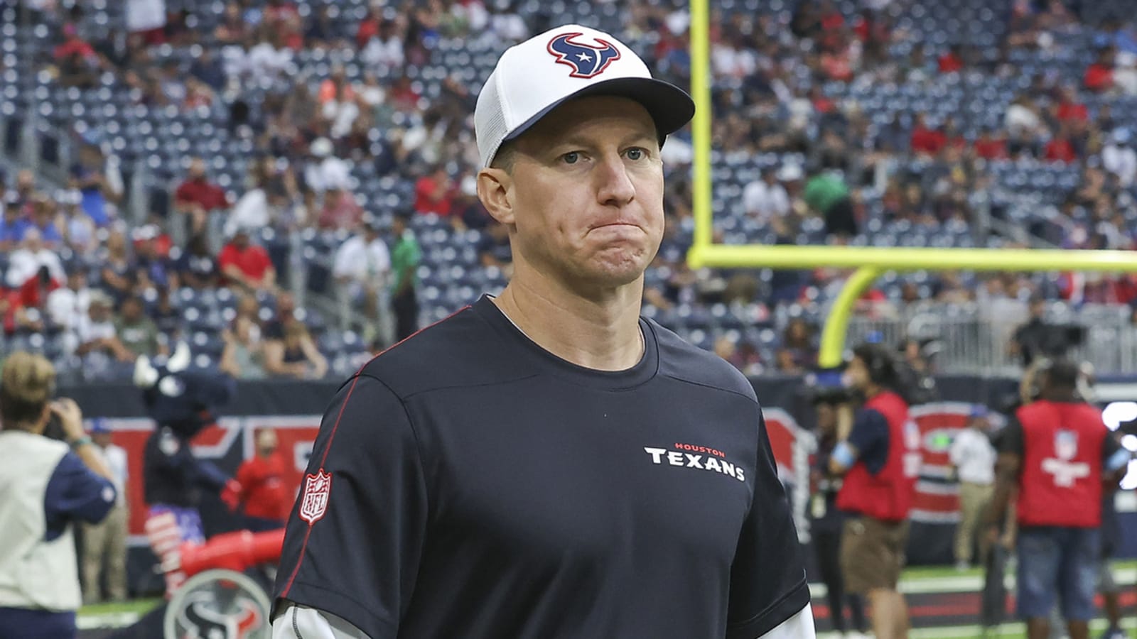 Texans to fire OC Bobby Slowik | Yardbarker Texans to fire OC Bobby Slowik | Yardbarker
