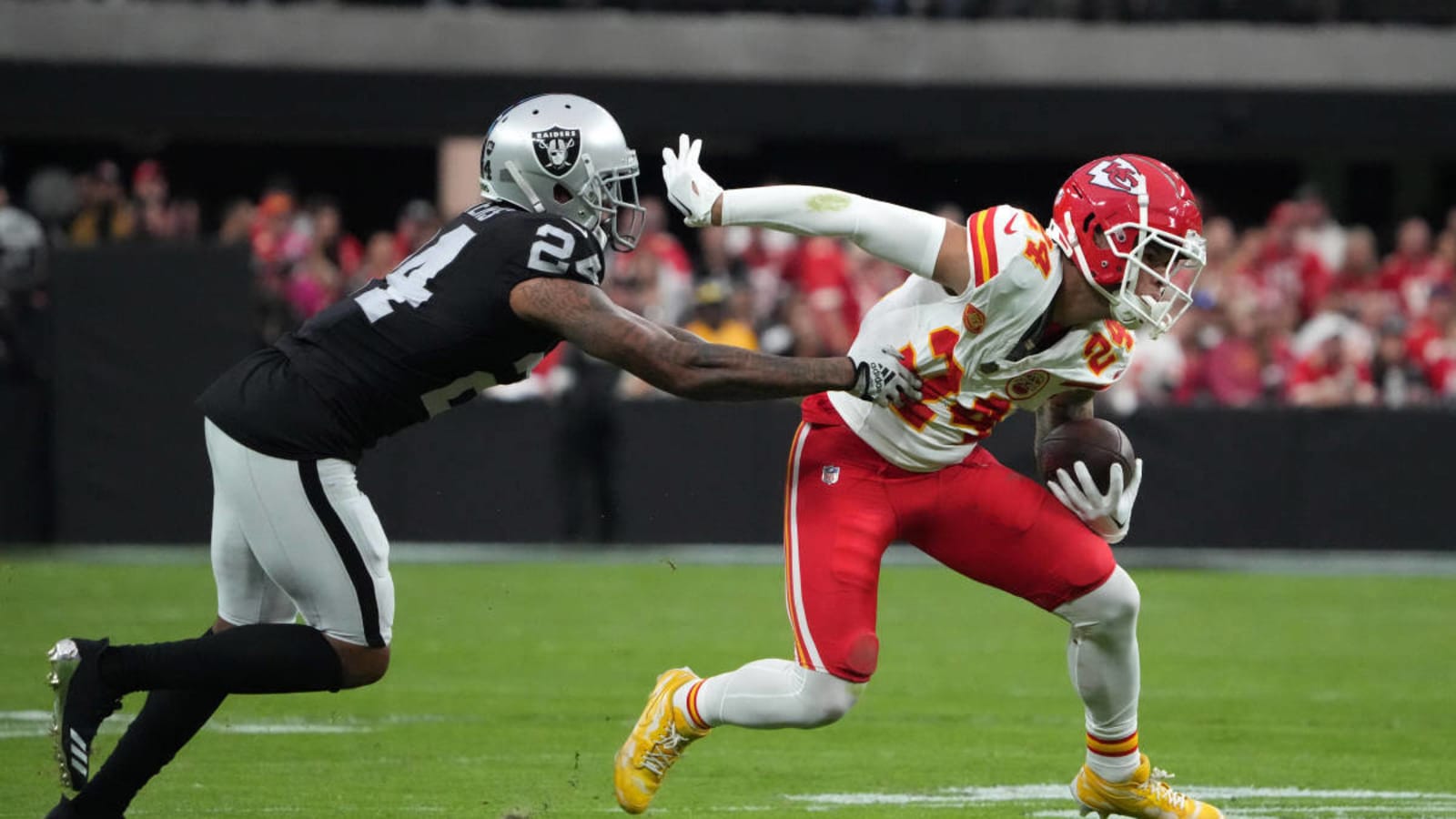 Raiders' Antonio Pierce reveals why Marcus Peters was pulled from the game | Yardbarker
