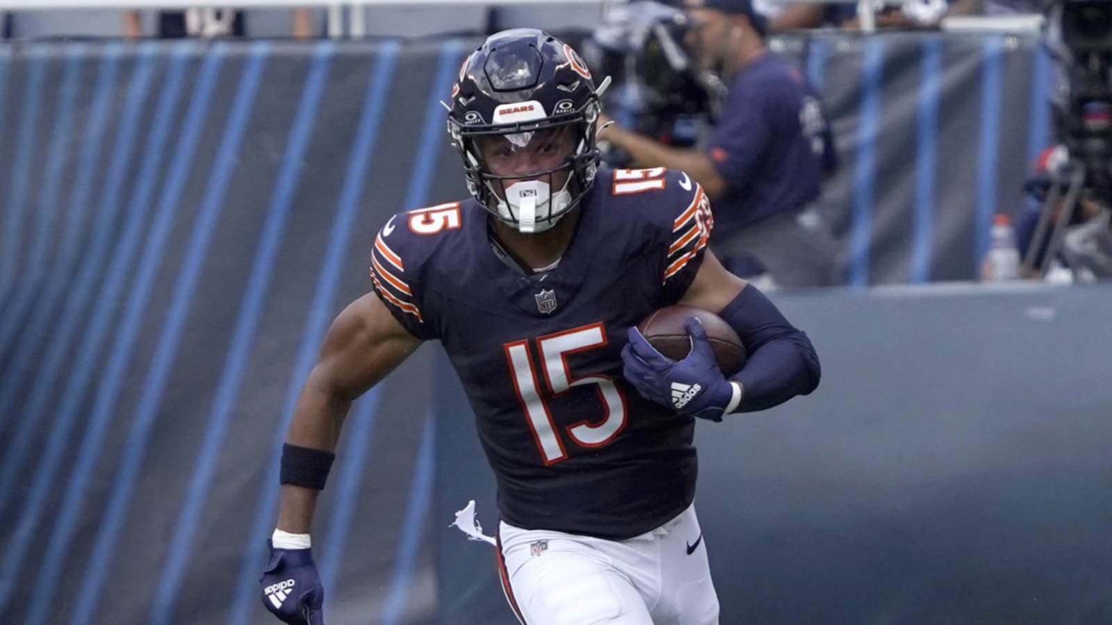 Multiple Wide Receivers on Chicago Bears' Initial Week 2 Injury Report | Yardbarker