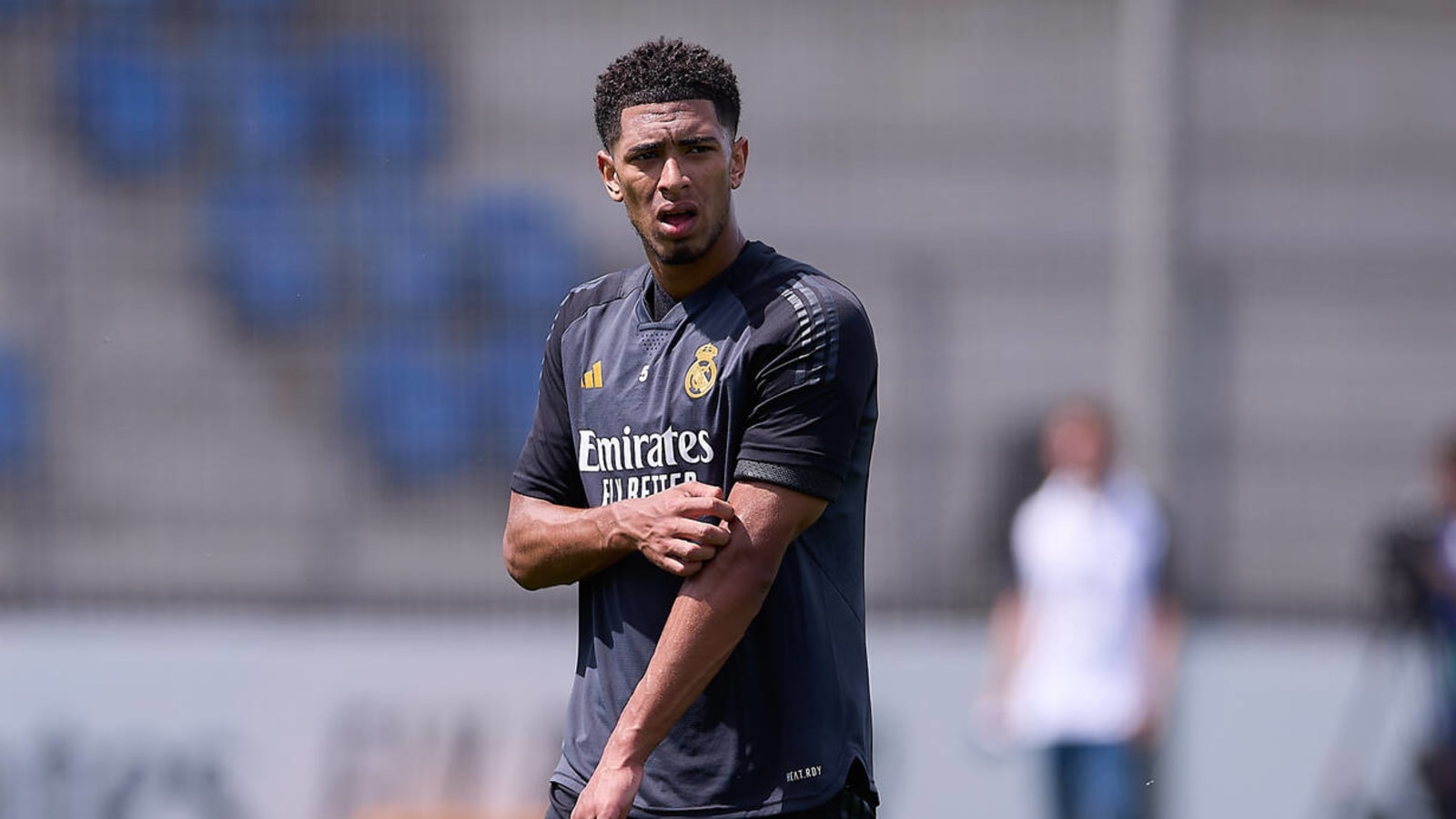 Jude Bellingham reveals he’s spoken with Manchester United star ahead ...