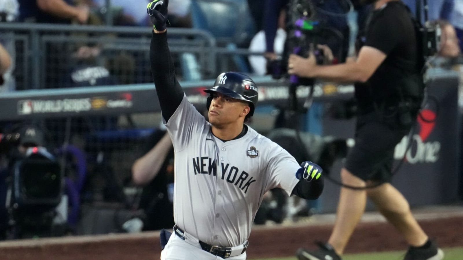 Yankees could lose superstar slugger to World Series foe in free agency | Yardbarker