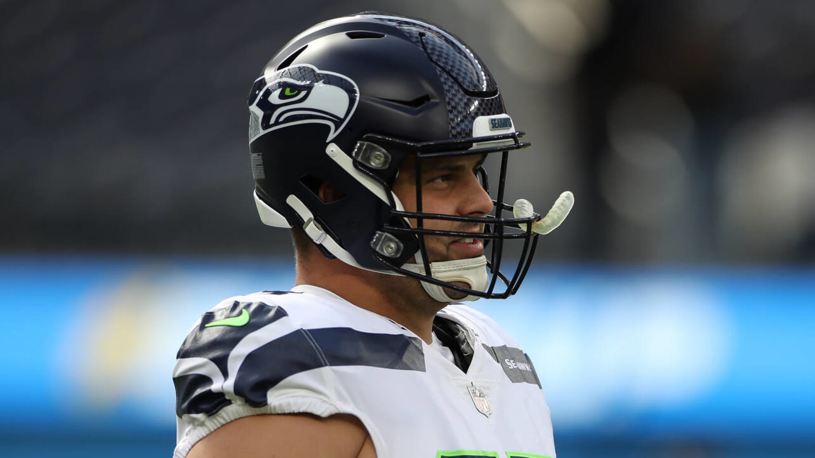OL Austin Blythe announces retirement | Yardbarker OL Austin Blythe announces retirement | Yardbarker