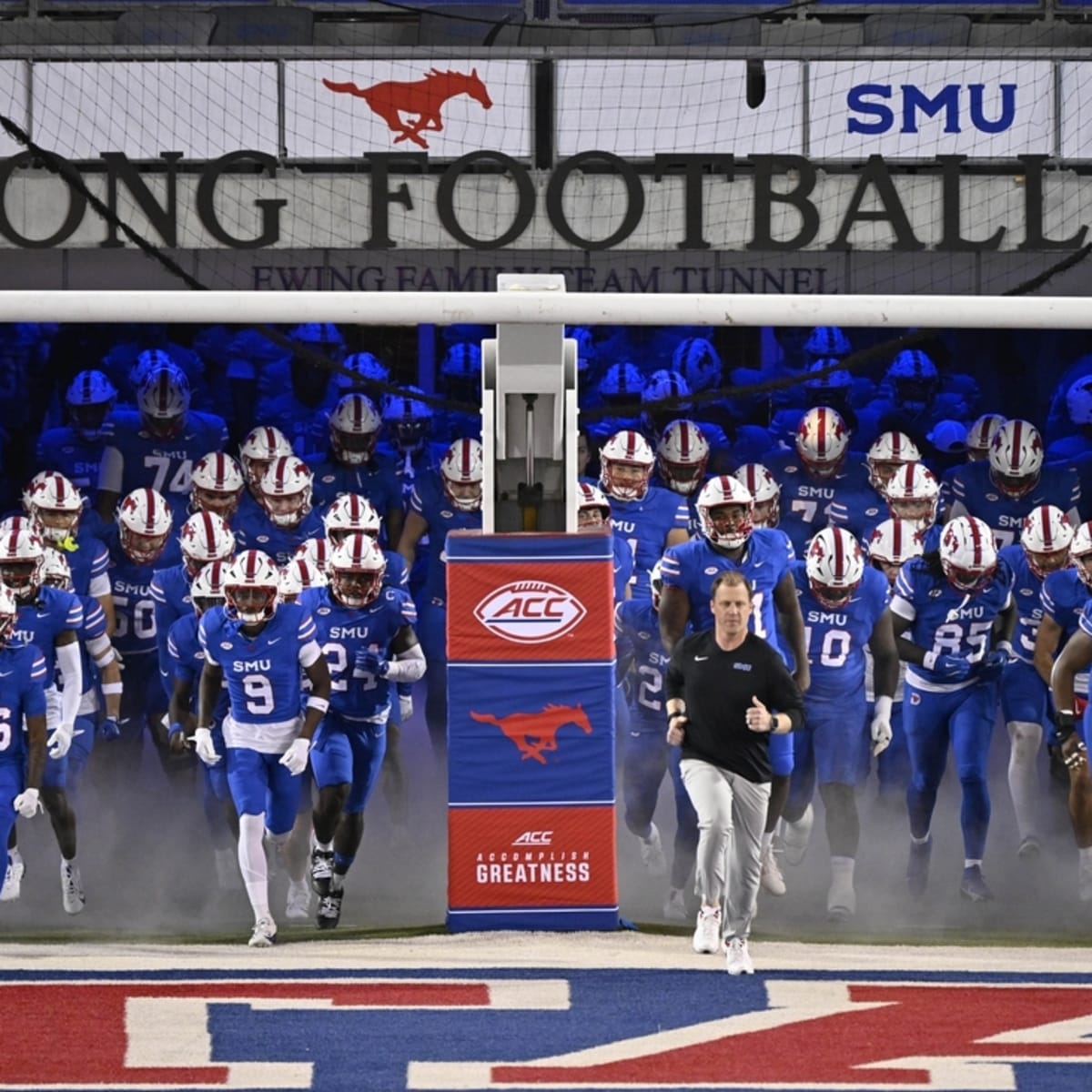 matt leinart son smu commit