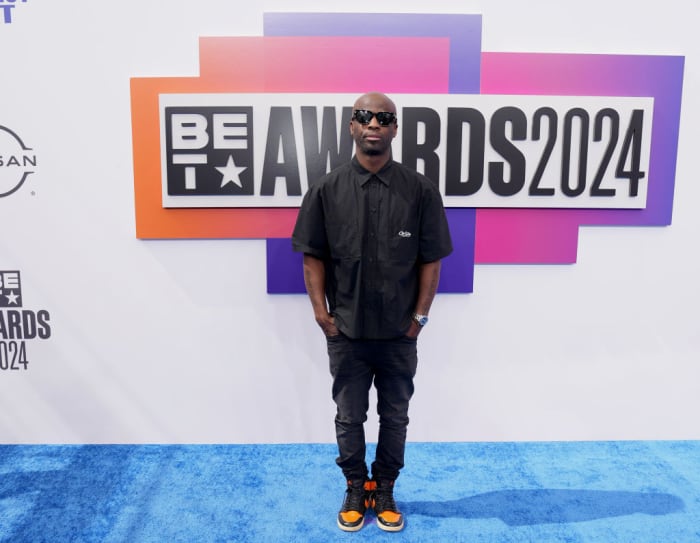 Behind the pen: 20 of the best songwriters in R&B history | Yardbarker