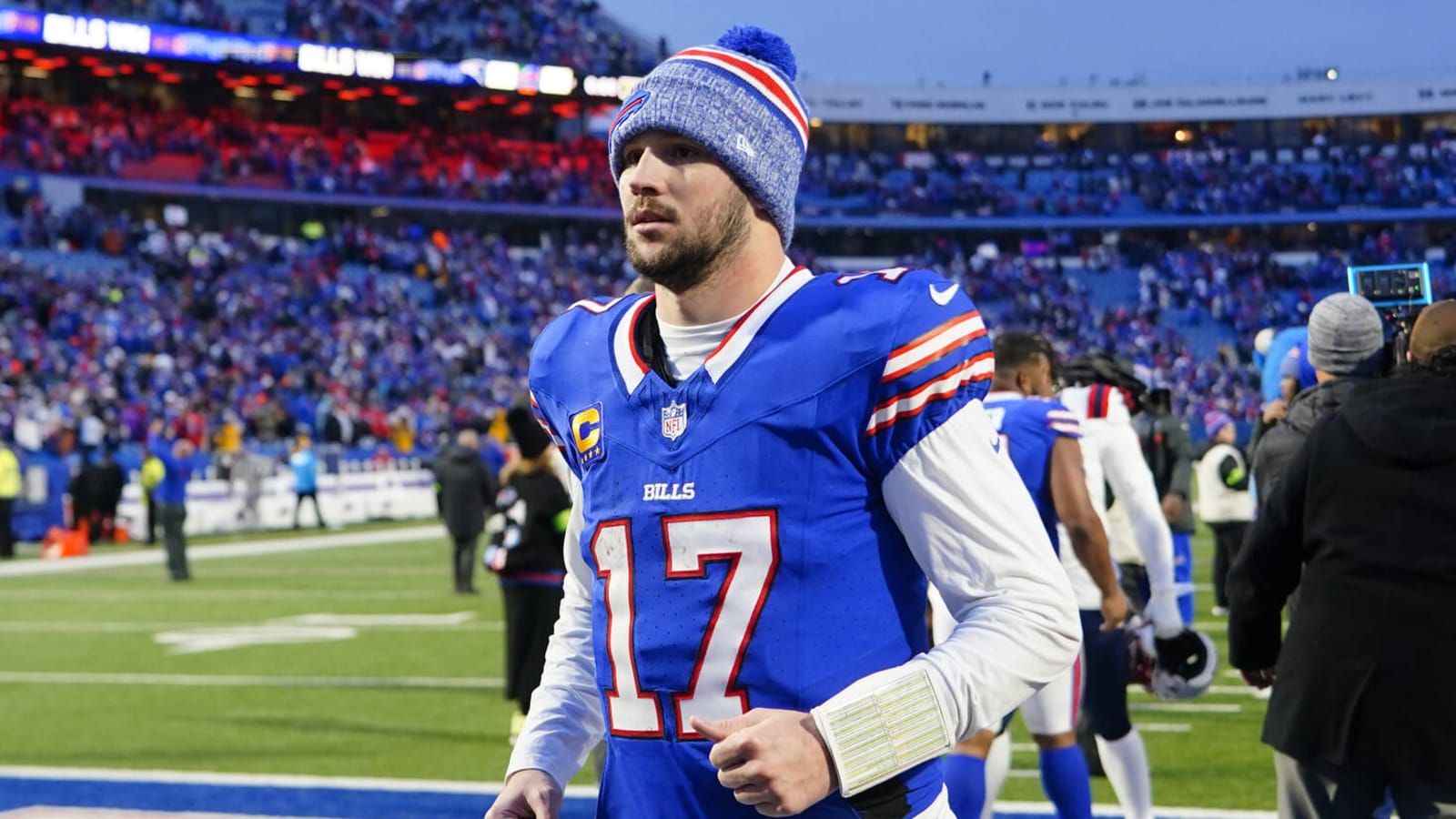 Tom Brady sees former rival QB next to win first Super Bowl | Yardbarker