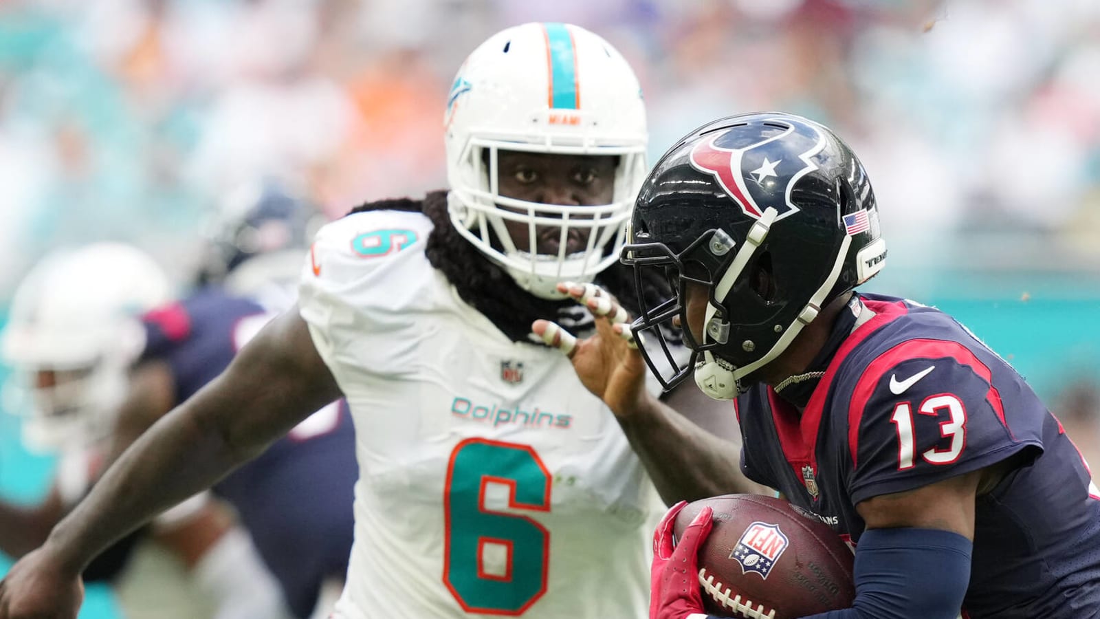 Dolphins are bringing back this three-time Pro Bowl defender | Yardbarker Dolphins are bringing back this three-time Pro Bowl defender | Yardbarker