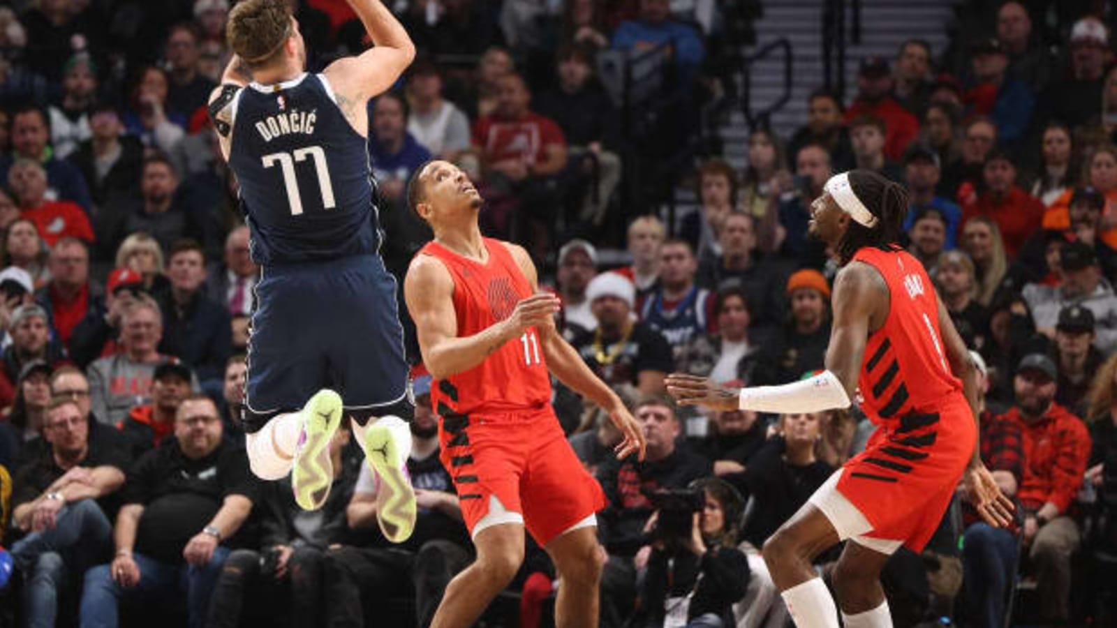 Mavs' Luka Doncic Drops 40-Point Triple-Double, Leads Win vs. Blazers ... Mavs' Luka Doncic Drops 40-Point Triple-Double, Leads Win vs. Blazers ...