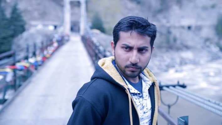 Watch Undekhi Web Series Online - All Episodes in Full HD only on SonyLIV