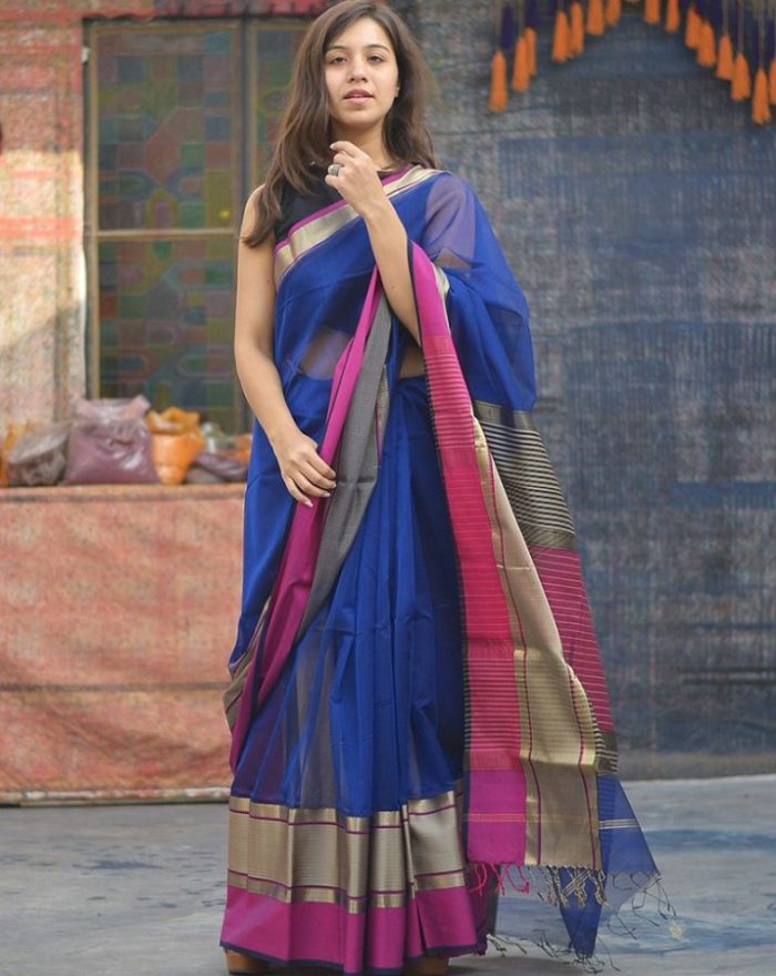 15 Hand-Woven Indian Sarees that Every Woman Must Wear - Aaj Ki Naari