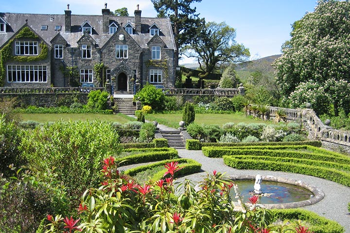 Country House Retreat with Afternoon Tea | Activity Superstore