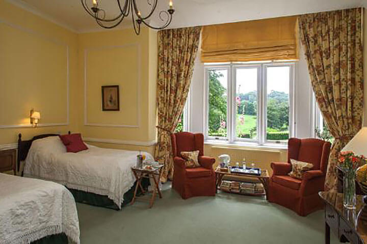 One Night Luxury Break at Langrish House | Activity Superstore