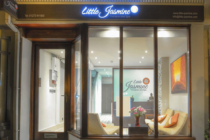 Pamper treatment for Two at Little Jasmine Therapies and Spa | AS.com