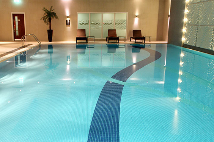 Luxury Spa for Two with Lunch at Crowne Plaza Reading East | AS.com