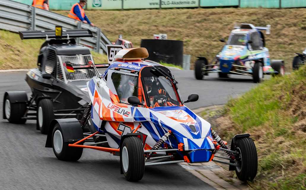 Max Reiter erneut mit Doppelsieg in Gründau | ADAC XC Cup