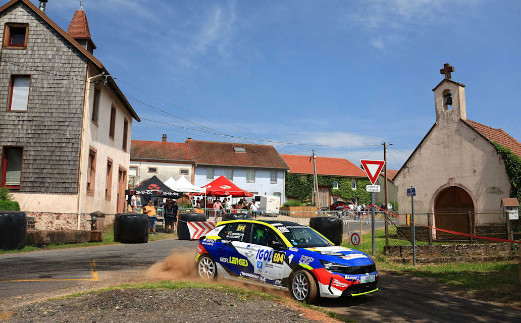 Belgische Dominanz in den Vogesen | ADAC Opel e-Rally Cup