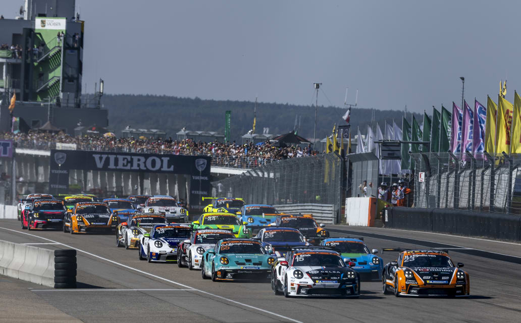 Janne Stiak ist jüngster Sieger in der Cup-Historie | Porsche Carrera ...