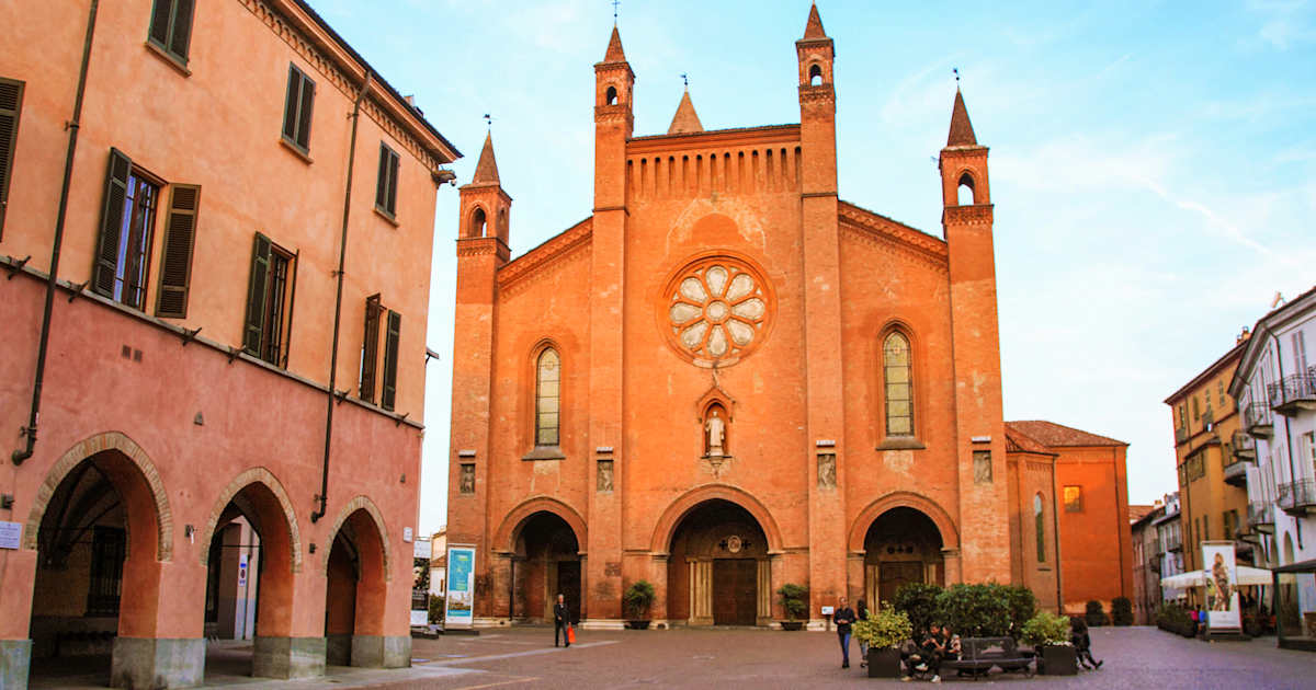 Cattedrale di San Lorenzo Alba, Alba: Infos, Preise und mehr | ADAC Maps