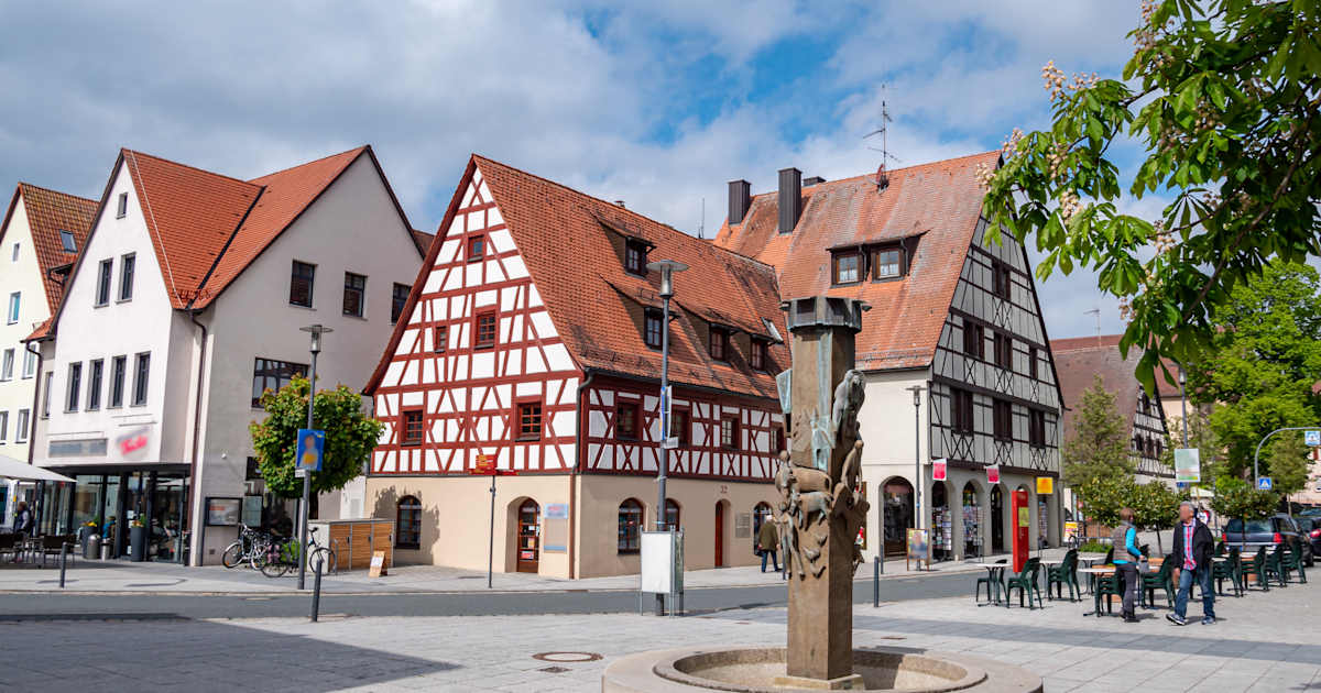 Tourismusinformation Feucht, Feucht: Infos, Preise und mehr | ADAC Maps