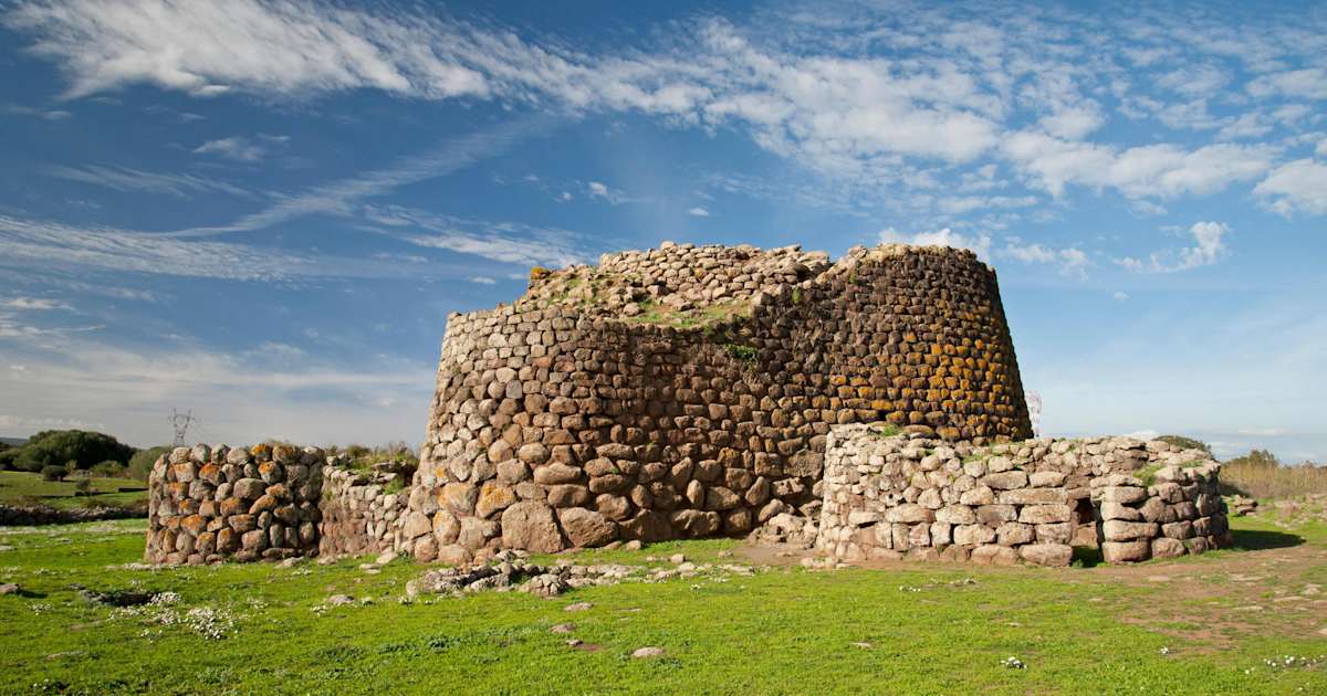 Nuraghe Losa: Infos, Preise und mehr | ADAC Maps