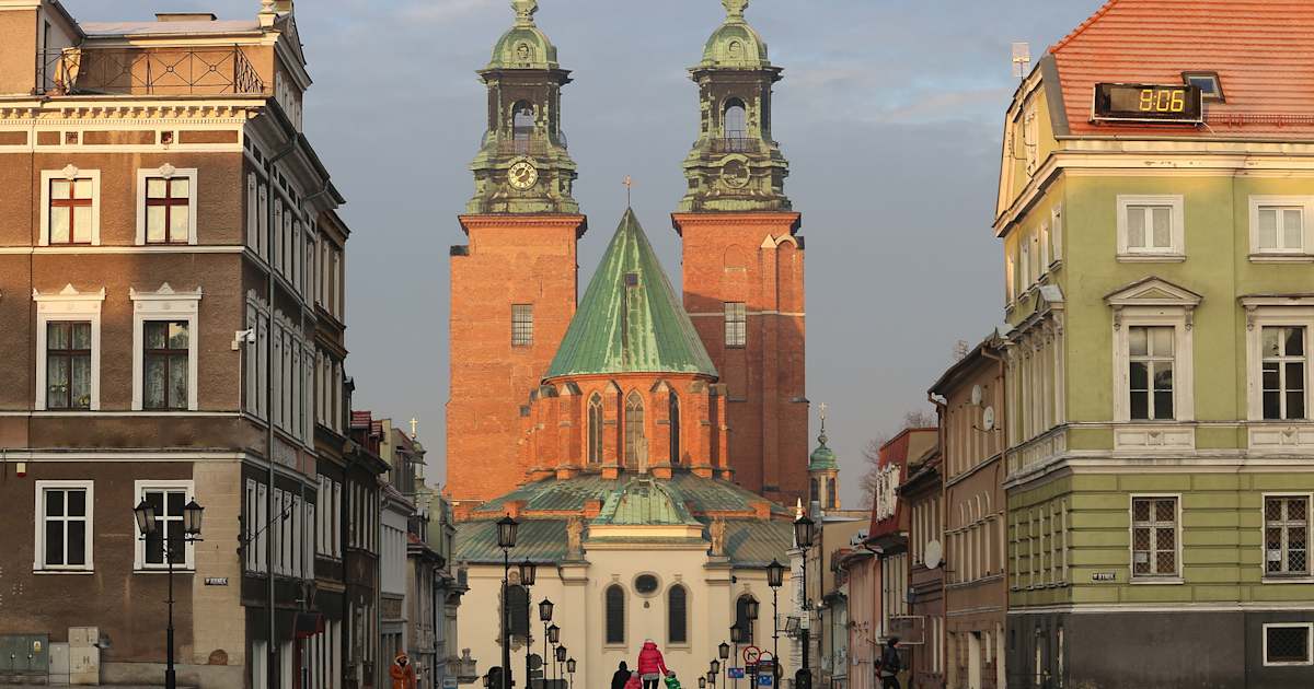 Tourismusinformation Gnesen, Gniezno: Infos, Preise und mehr | ADAC Maps