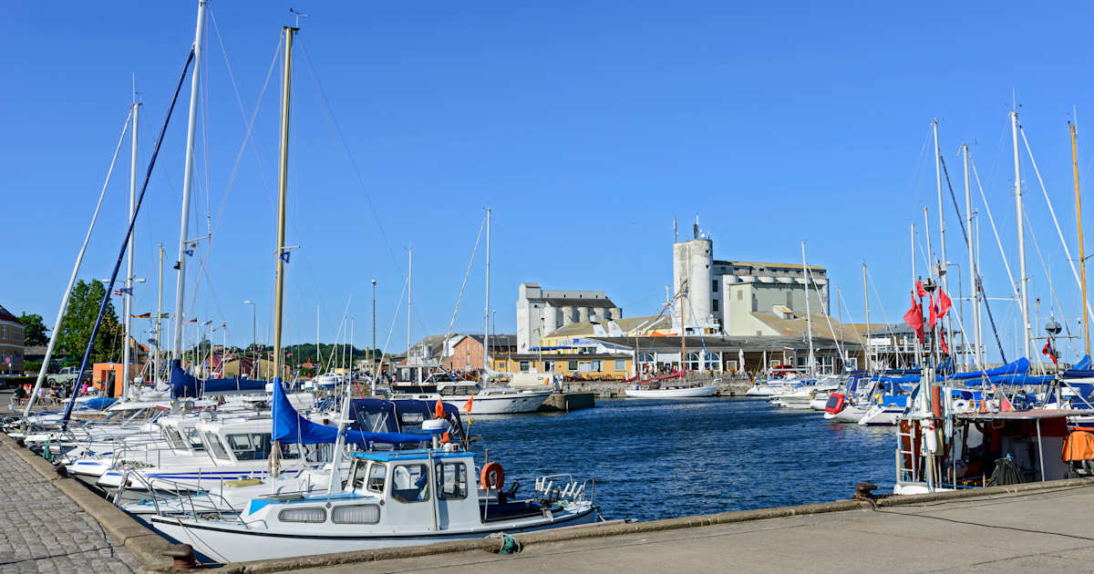 Tourismusinformation Nexø, Nexø: Infos, Preise und mehr | ADAC Maps