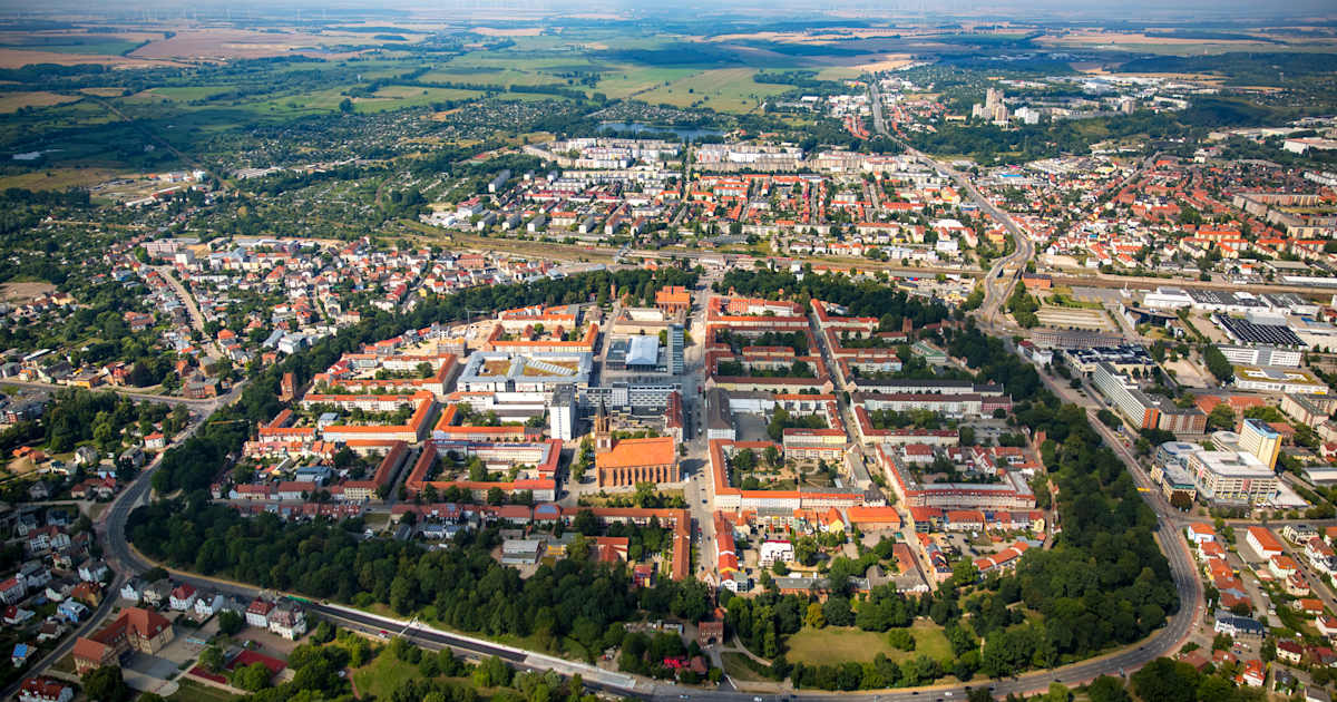 Neubrandenburg: Stadtplan, Tipps & Infos | ADAC Maps