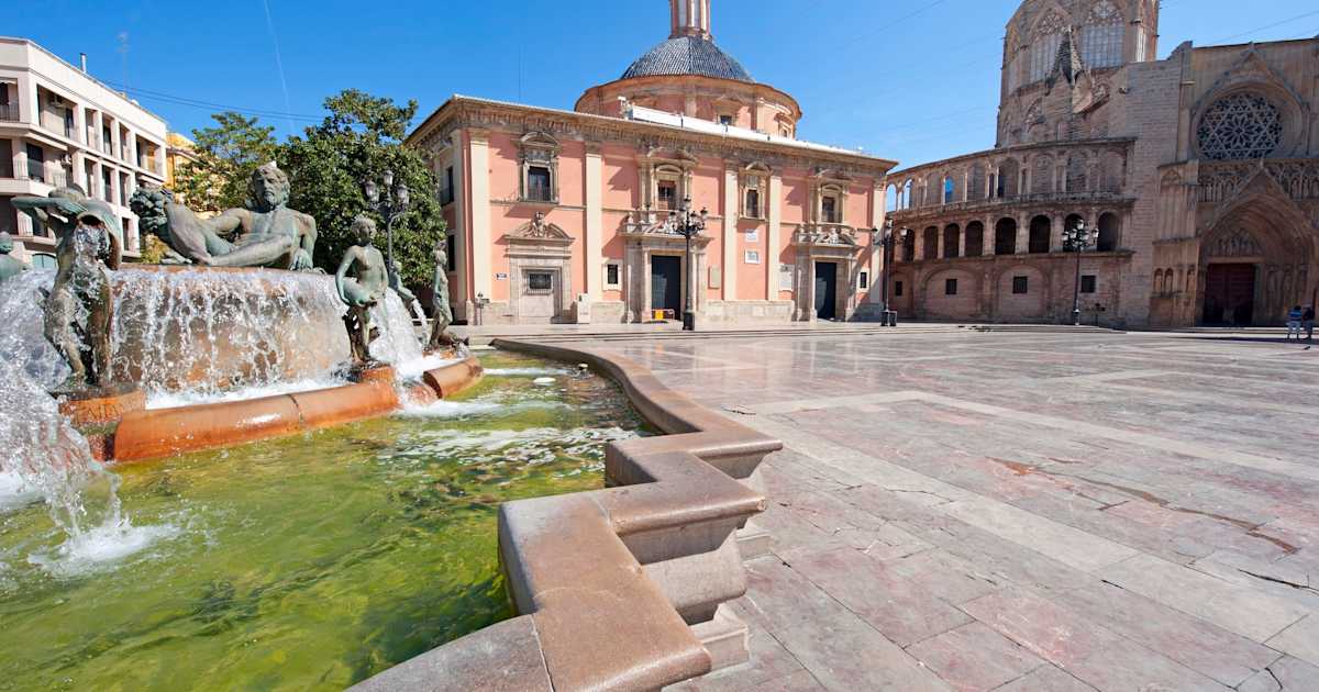 Real Basilica de Nuestra Señora de los Desamparados, Valencia: Infos ...