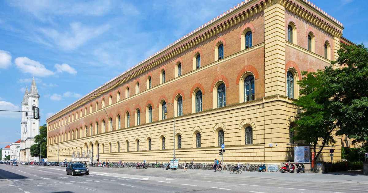 Bayerische Staatsbibliothek, München: Infos, Preise und mehr | ADAC Maps