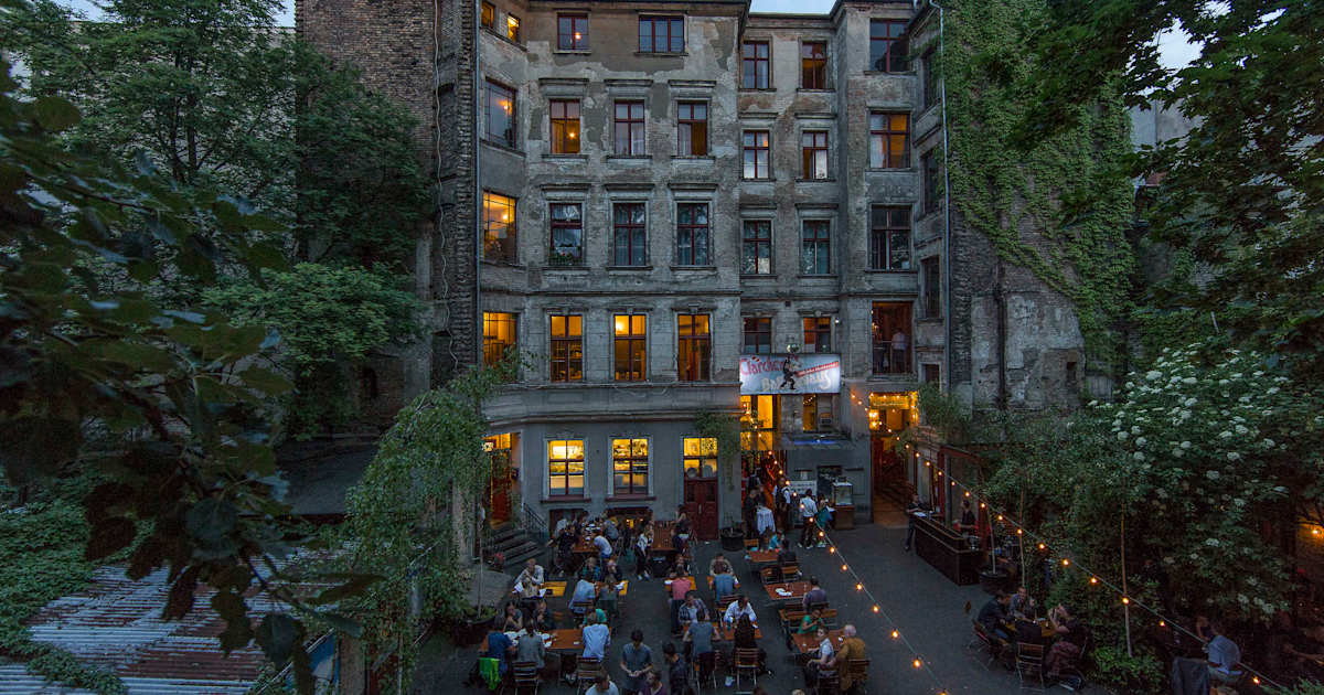 Clärchens Ballhaus, Berlin: Infos, Preise und mehr | ADAC Maps