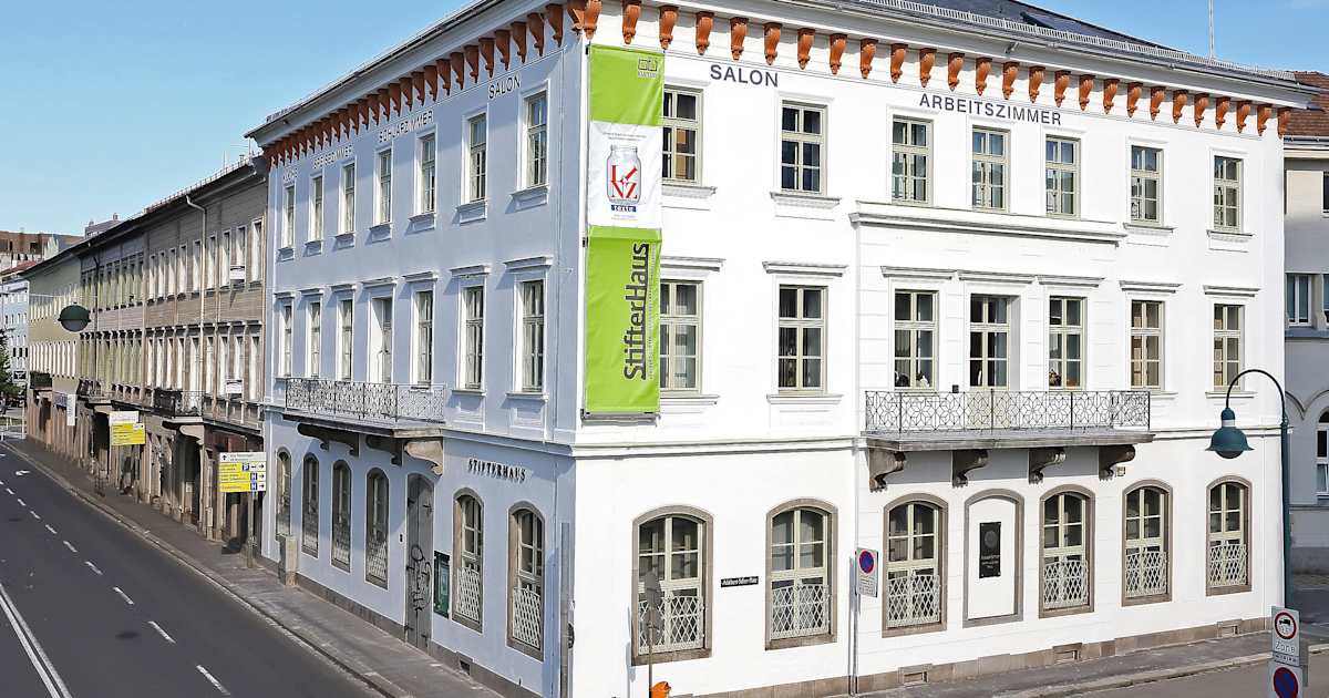 OÖ. Literaturmuseum im StifterHaus, Linz: Infos, Preise und mehr | ADAC Maps