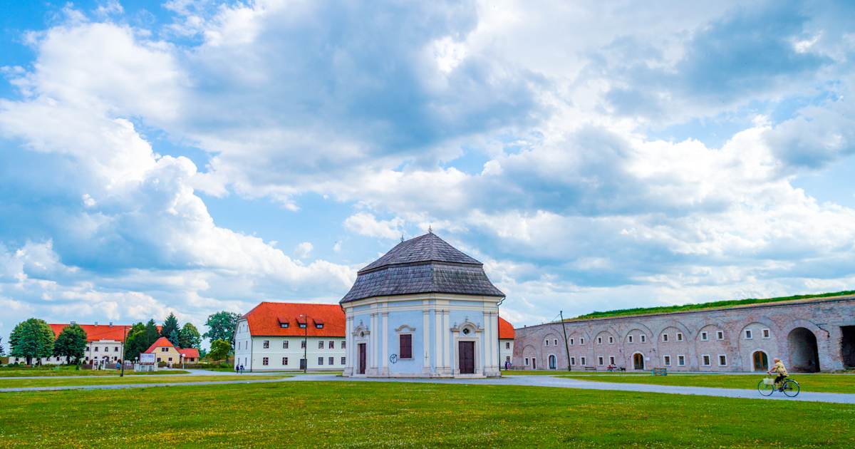 Tourismusinformation Slavonski Brod, Slavonski Brod: Infos, Preise und ...
