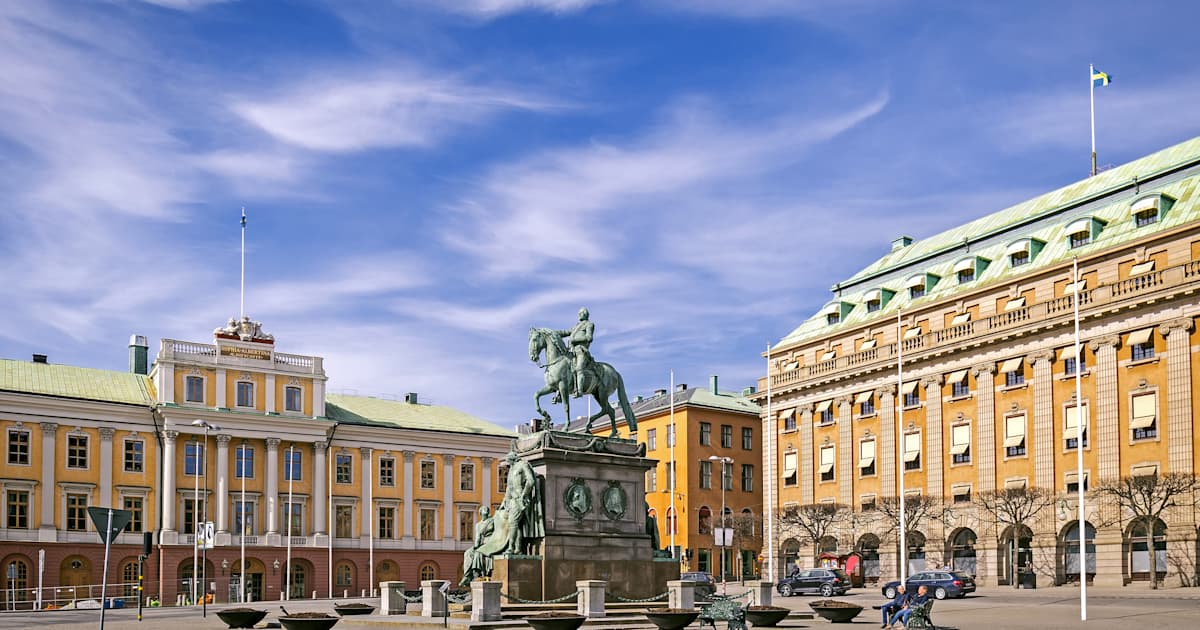 Gustav Adolfs Torg, Stockholm: Infos, Preise und mehr | ADAC Maps